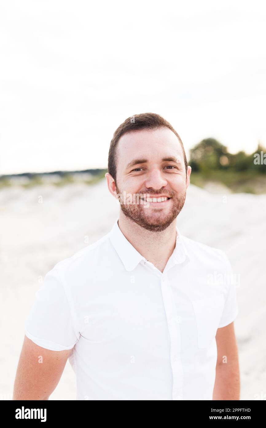 Bearded rest hi-res stock photography and images - Alamy