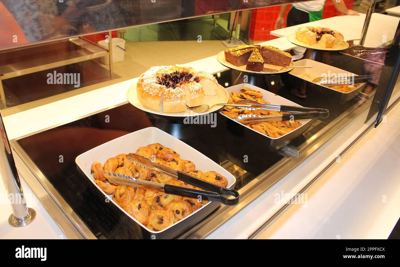 Dining Room Buffet aboard the luxury abstract cruise ship Stock Photo ...