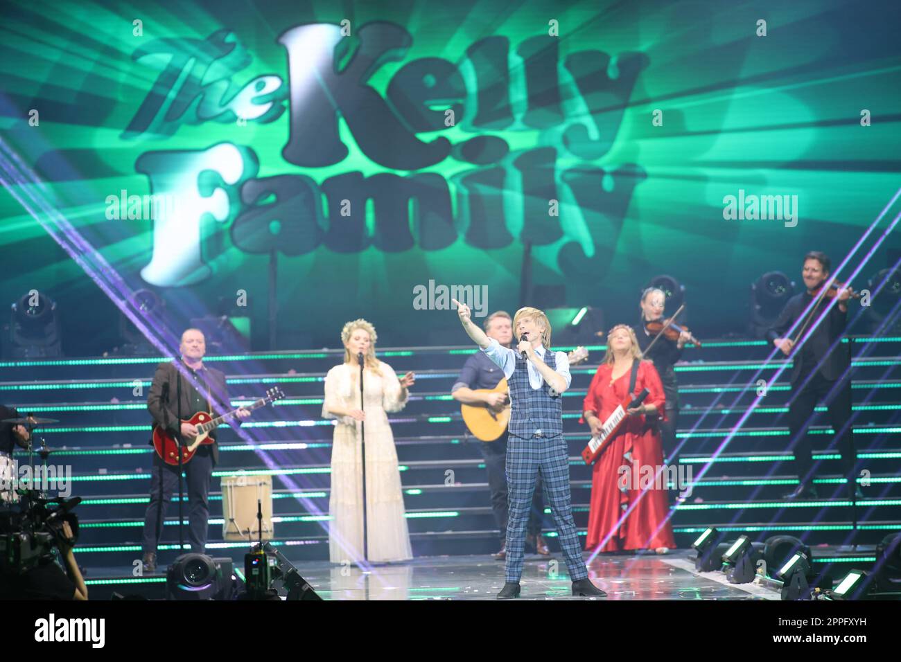 The Kelly Family Stock Photo - Alamy