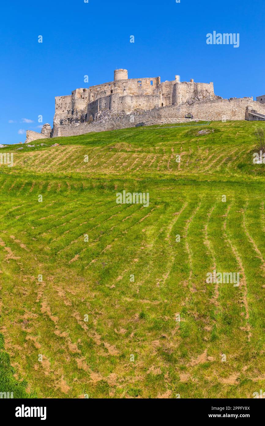 Spissky hrad castle ruins Stock Photo - Alamy