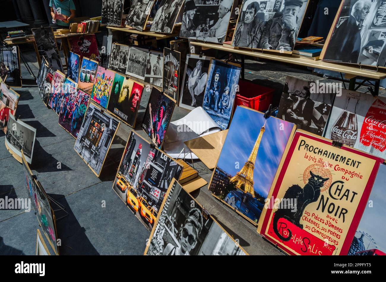 Old magazines hi-res stock photography and images - Alamy