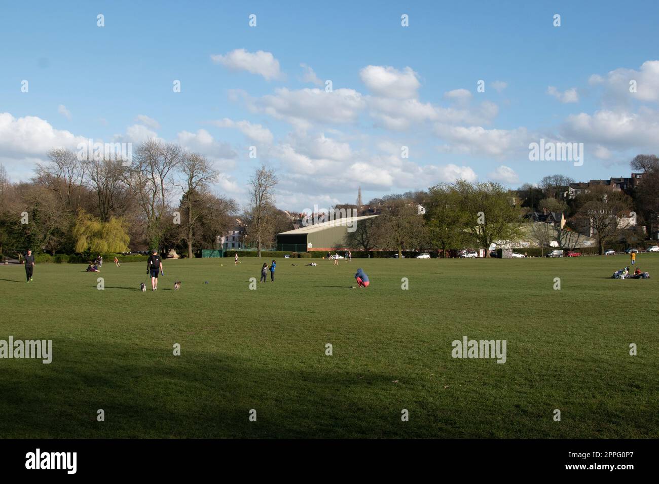 Open park hi-res stock photography and images - Alamy