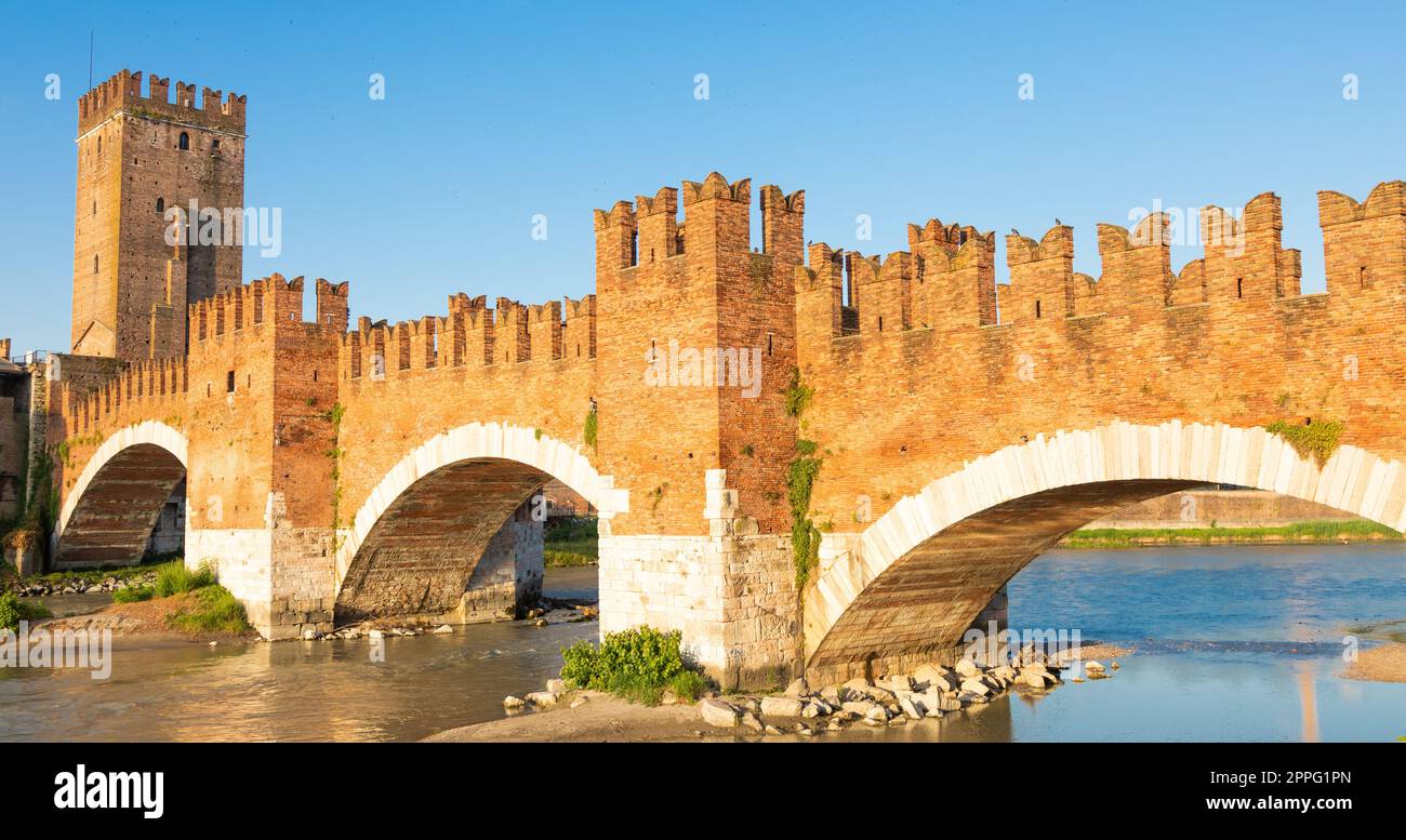 Verona italy castelvecchio castle hi-res stock photography and images ...