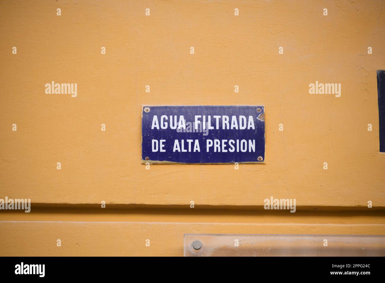 Valencia sign hi-res stock photography and images - Alamy