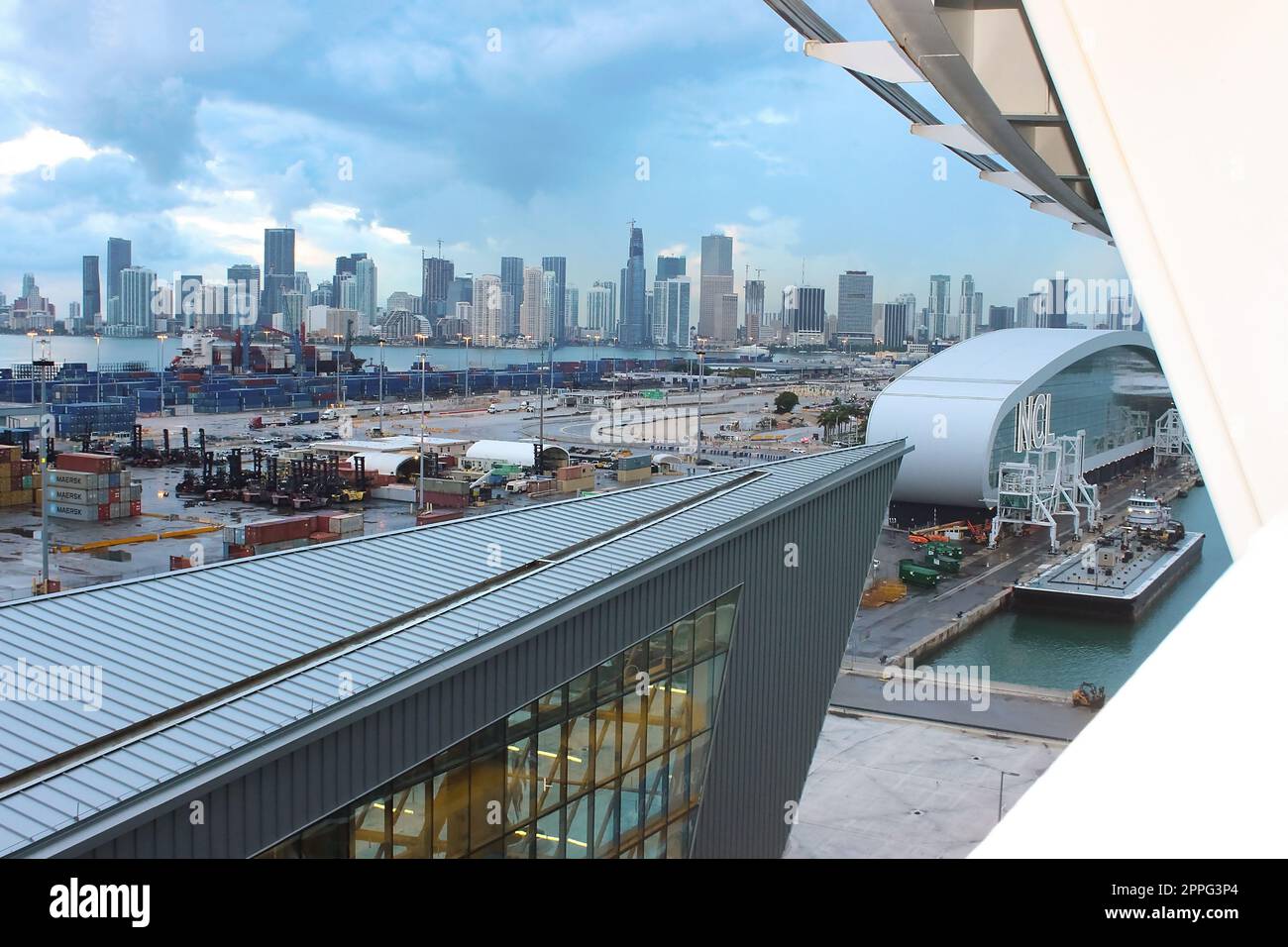NCL Norwegian Cruise Liner Terminal Miami Stock Photo - Alamy