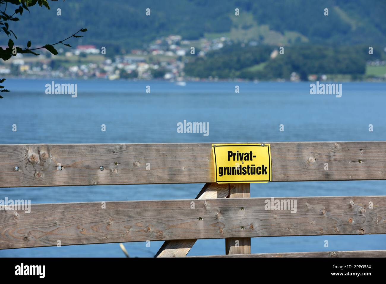 Freer lake access hi-res stock photography and images - Alamy