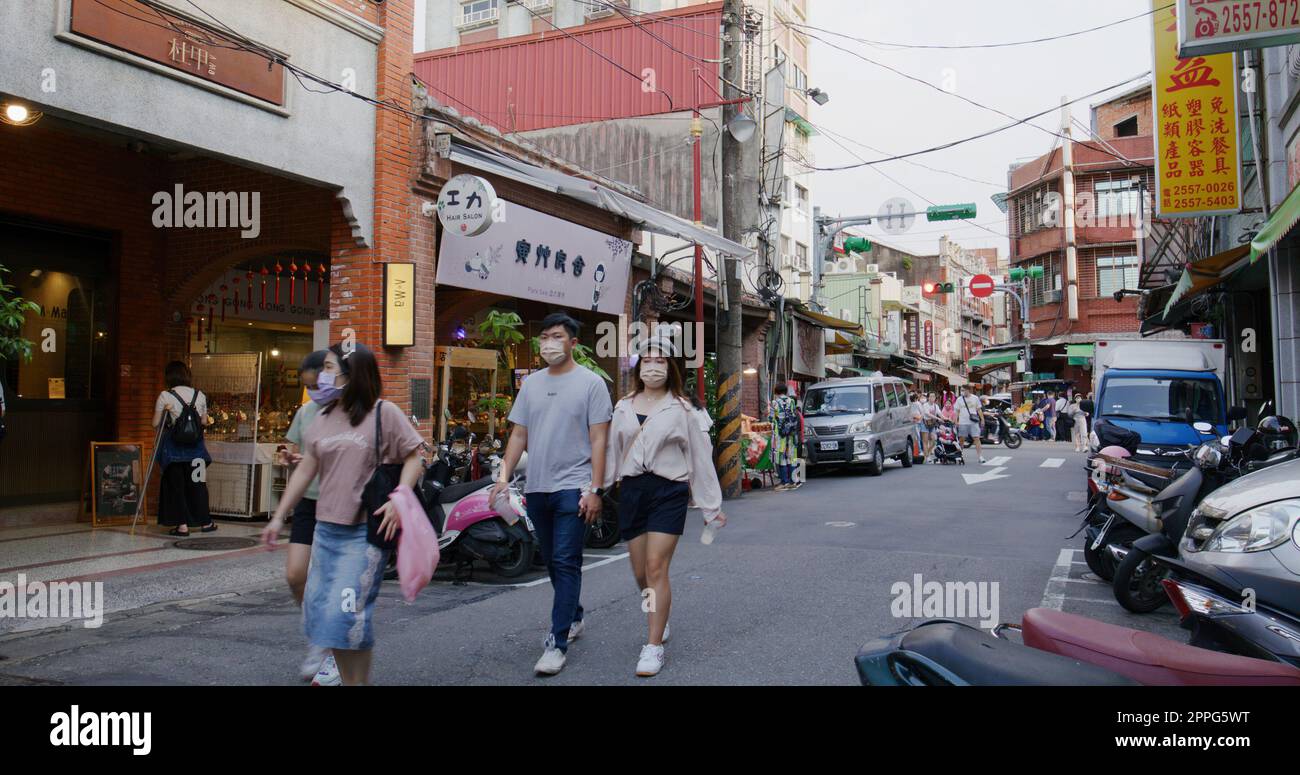 Taipei, Taiwan, 22 March 2022: Holiday market in dihua street of taipei ...