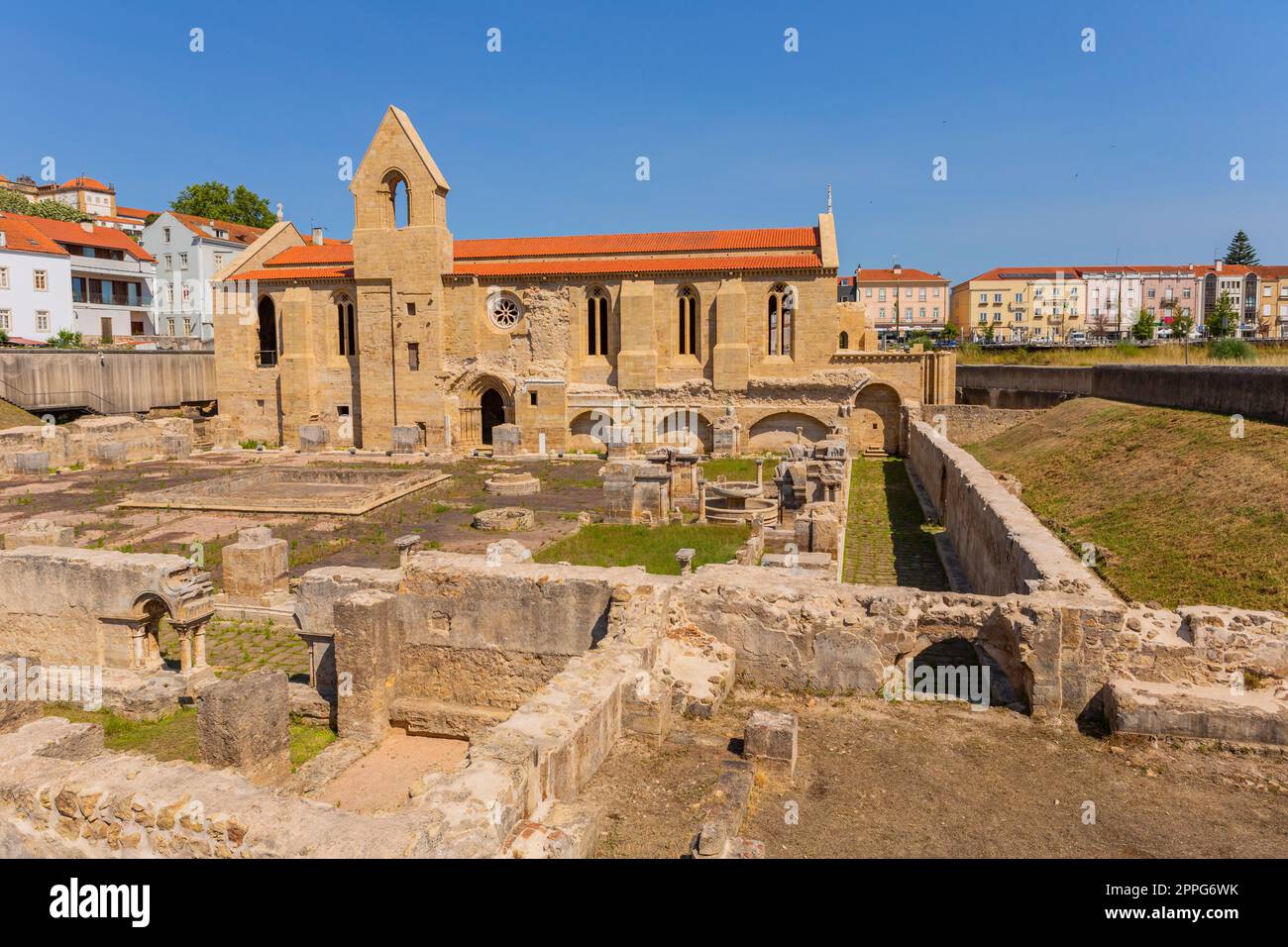 Monastery of Santa Clara a Velha Stock Photo - Alamy