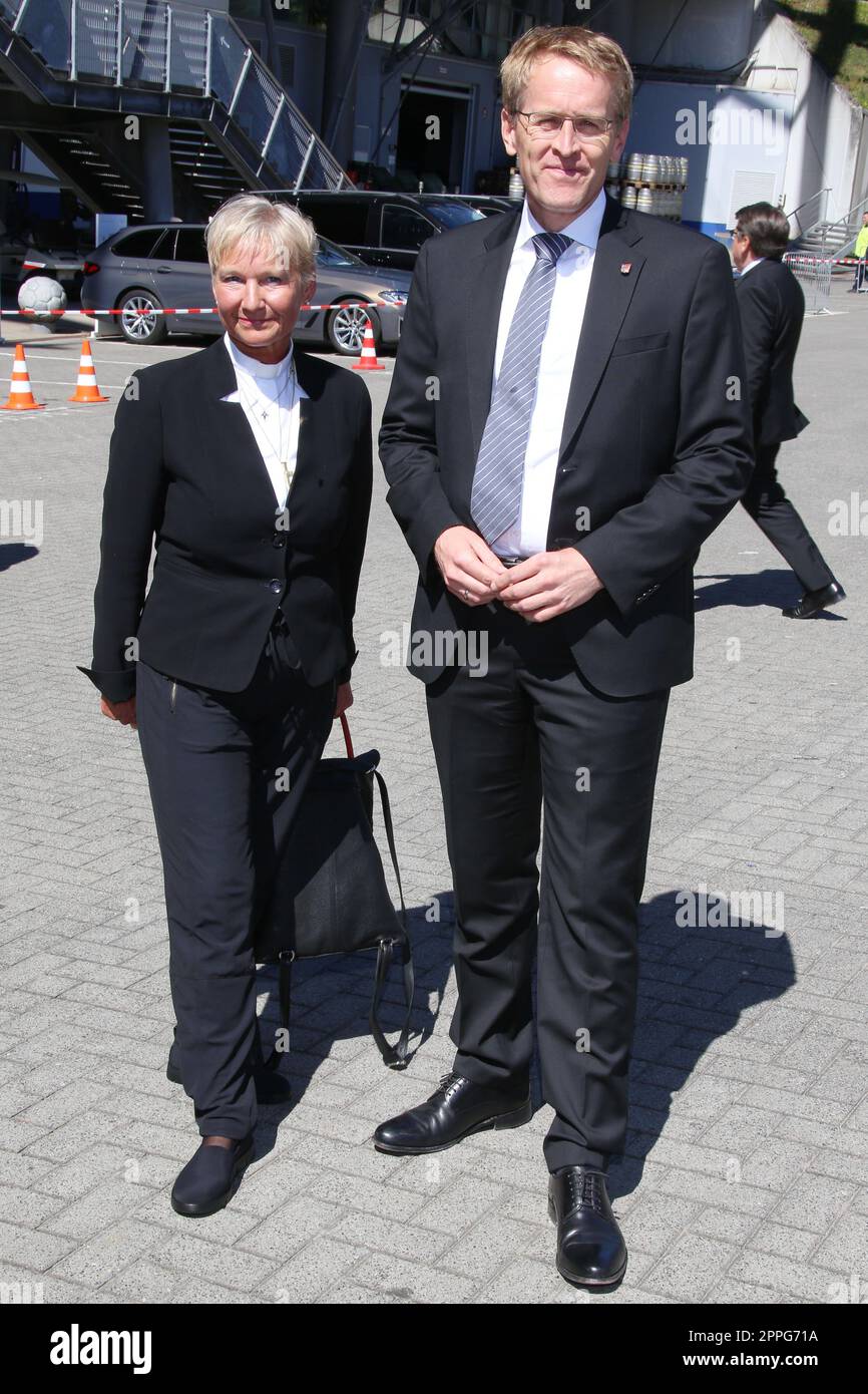 Kirsten Fehrs,Daniel GÃ¼nther,Funeral Uwe Seeler,Volkasparkstadion,10. ...