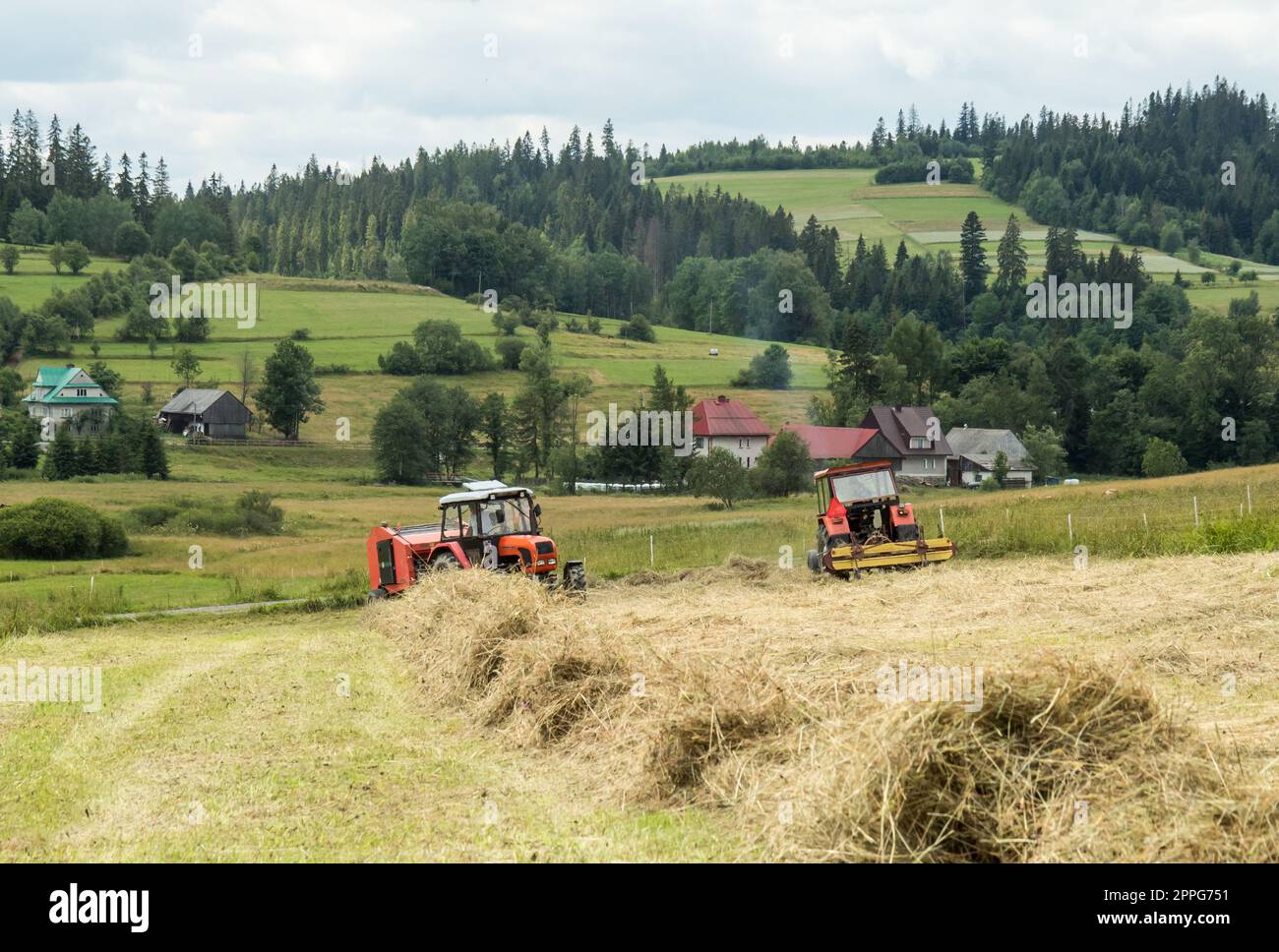 Haymaking machinery hi-res stock photography and images - Alamy