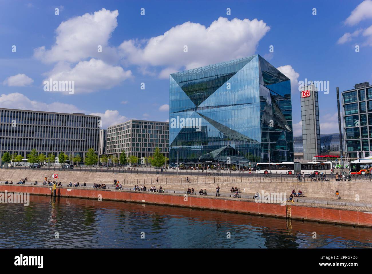 Cube Berlin office building Stock Photo - Alamy