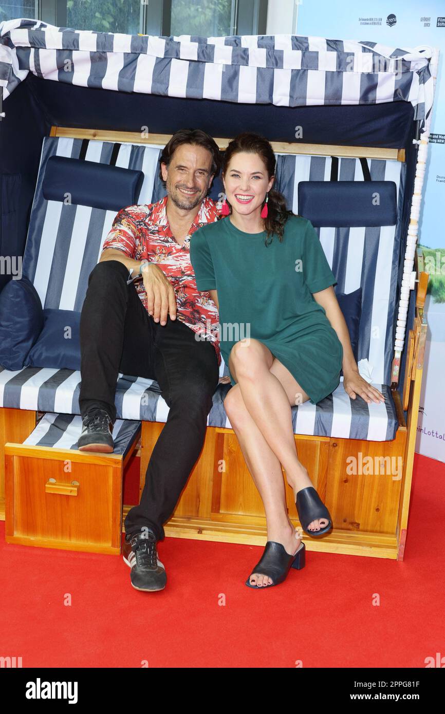 Oliver Mommsen,Katia Fellin,Premiere of Mein Lotta-Leben - Alles ...