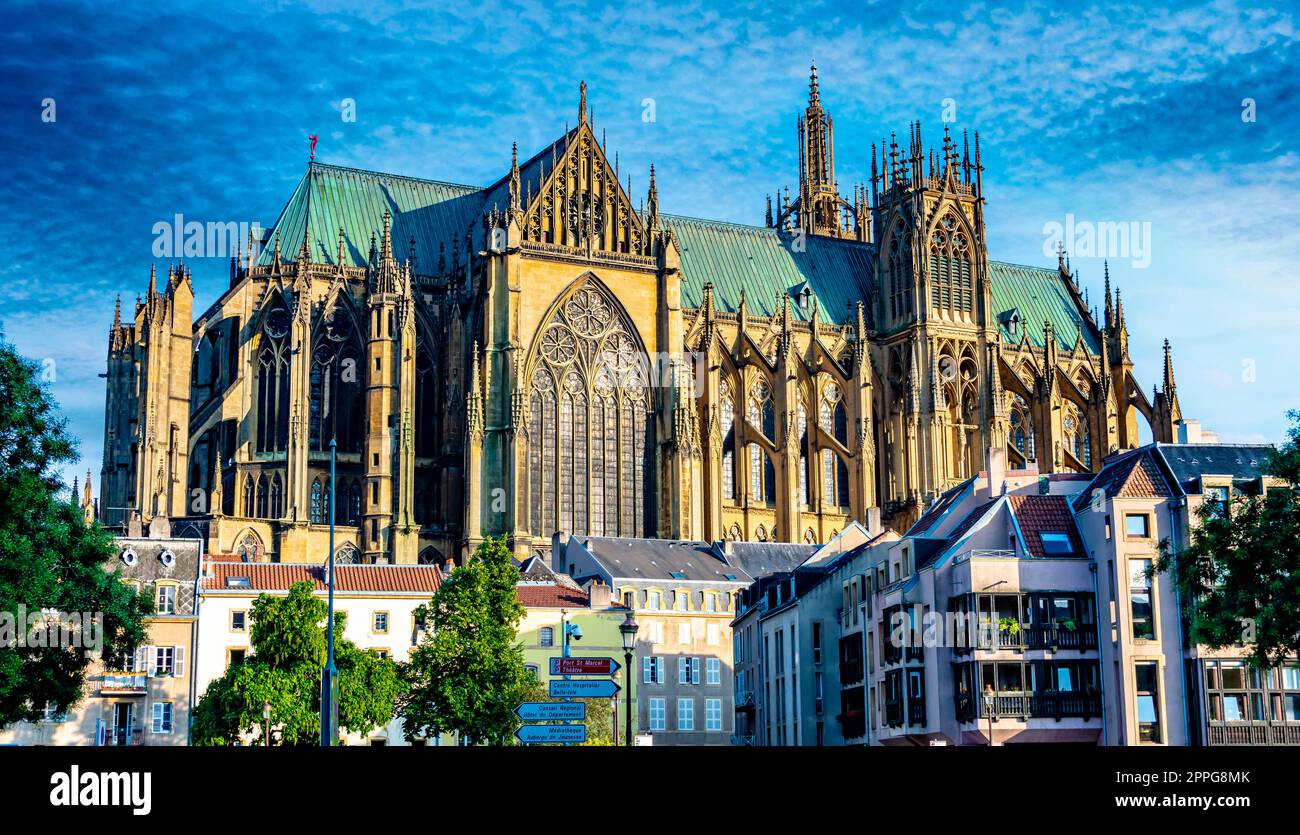 The architecture of Metz with the Cathedral of Saint Stephen, Fr Stock ...