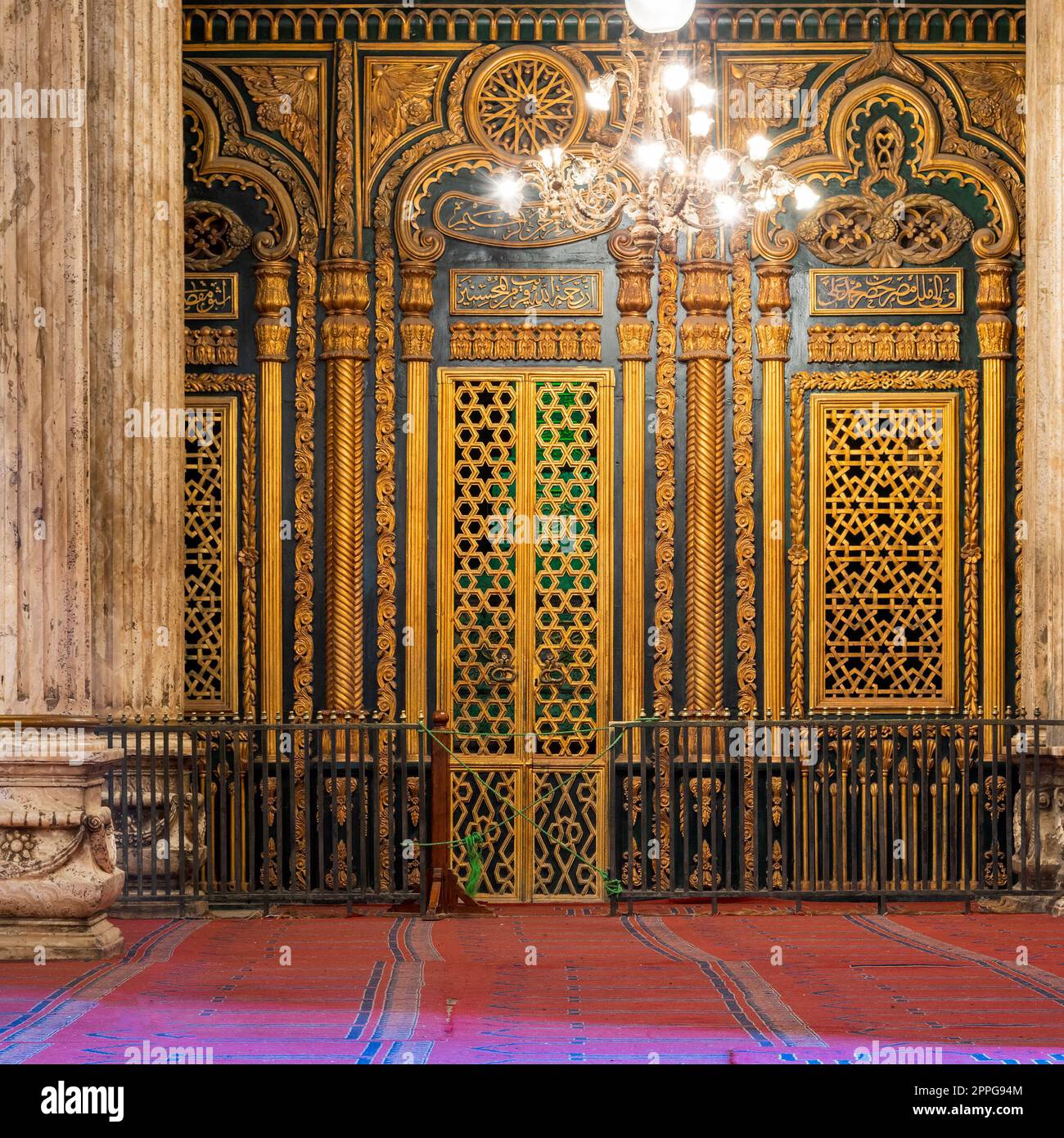 Shrine of Muhammad Ali with golden decorations, Mosque of Muhammad Ali ...