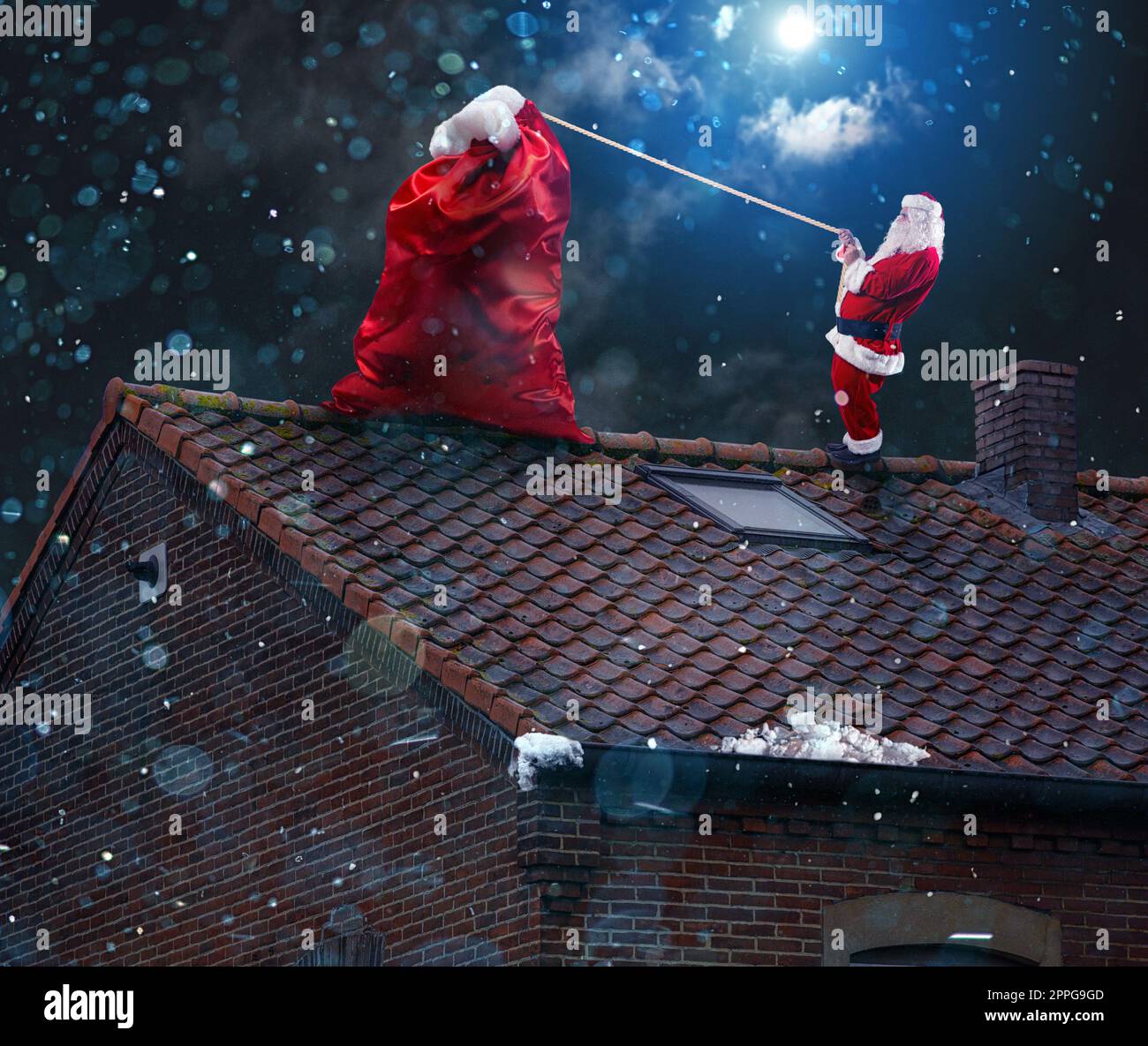 Santa claus ready to deliver presents for christmas Stock Photo - Alamy