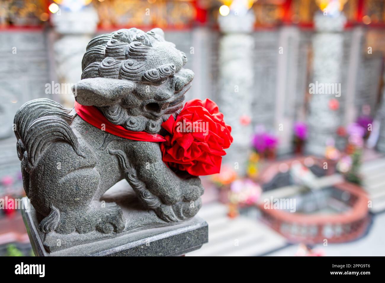 Stone chinese temple hi-res stock photography and images - Alamy