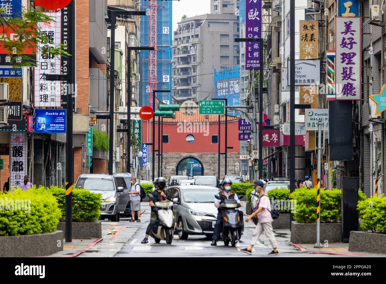 Taipei, Taiwan, 27 June 2022: Northern Gate of the old taipei city ...