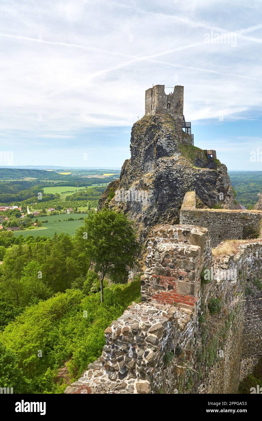 Trosky castle hi-res stock photography and images - Alamy