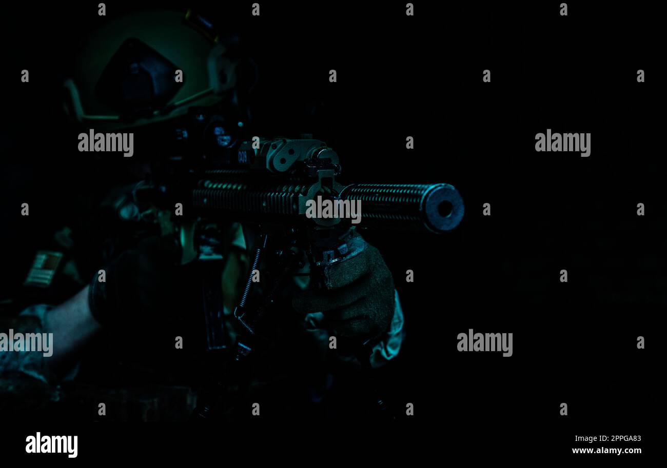 Marksman hi-res stock photography and images - Alamy