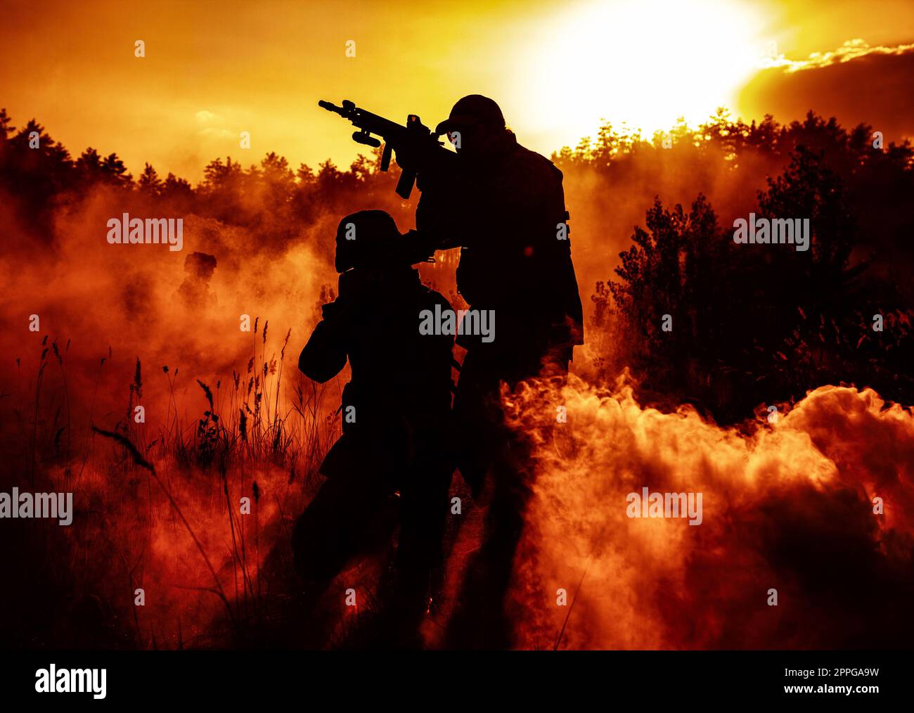 Us military in action hi-res stock photography and images - Alamy