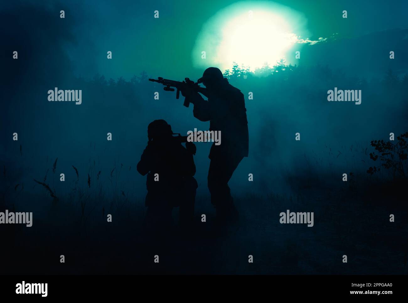 US Marines in action Stock Photo - Alamy