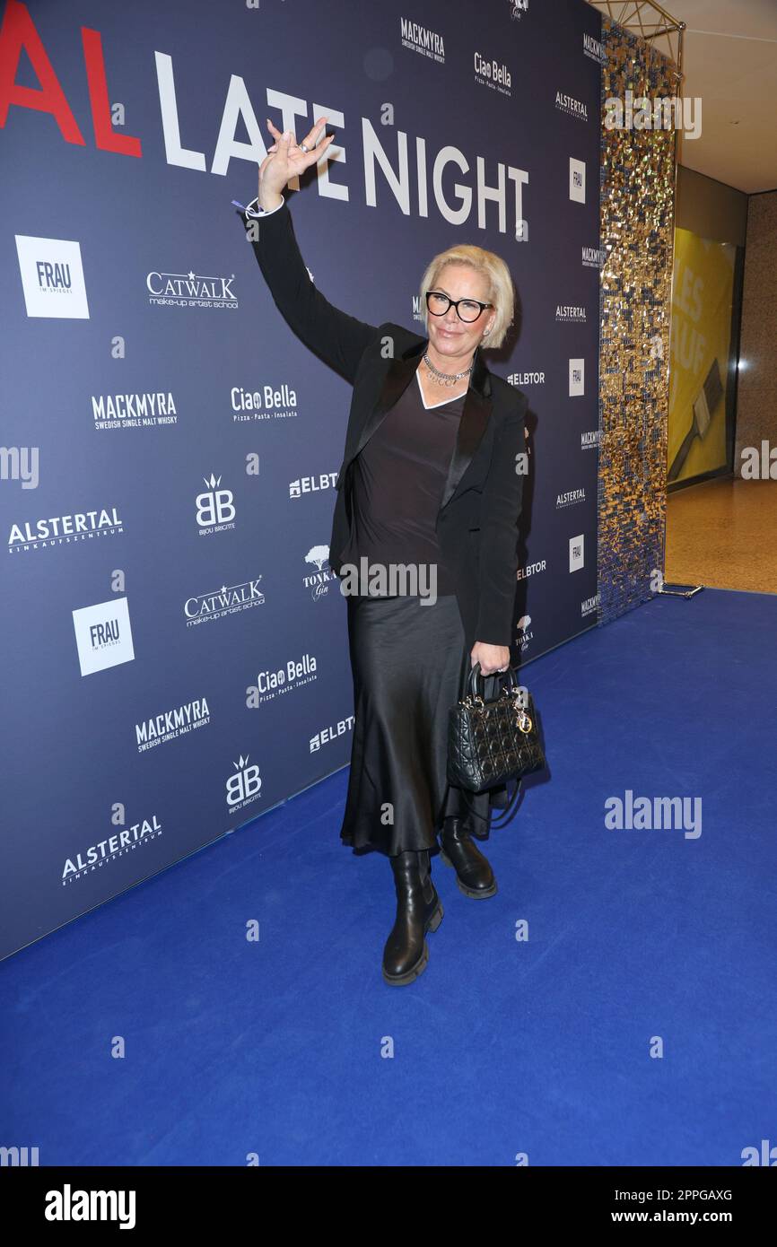Claudia Effenberg,Late Night Shopping im Alstertal Einkaufzentrum AEZ ...