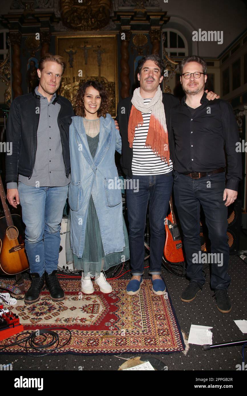 Gaby Moreno with her band ( Arthur Braitsch,Leslie Lowe & Sebastian ...