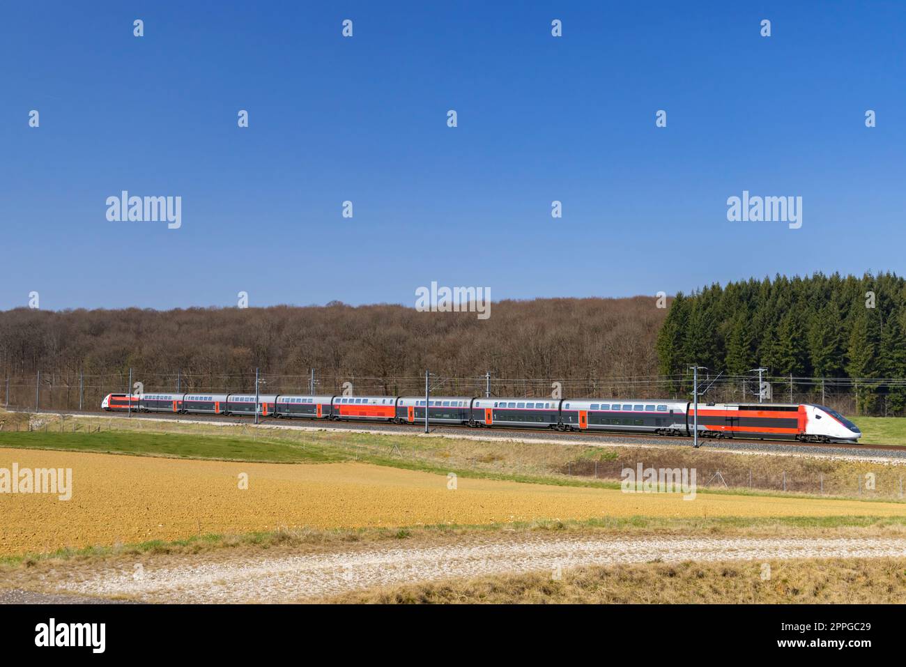 Tgv train france hi-res stock photography and images - Alamy