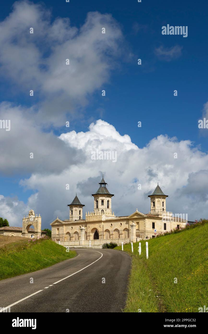 Cos estournel, vineyards hi-res stock photography and images - Alamy