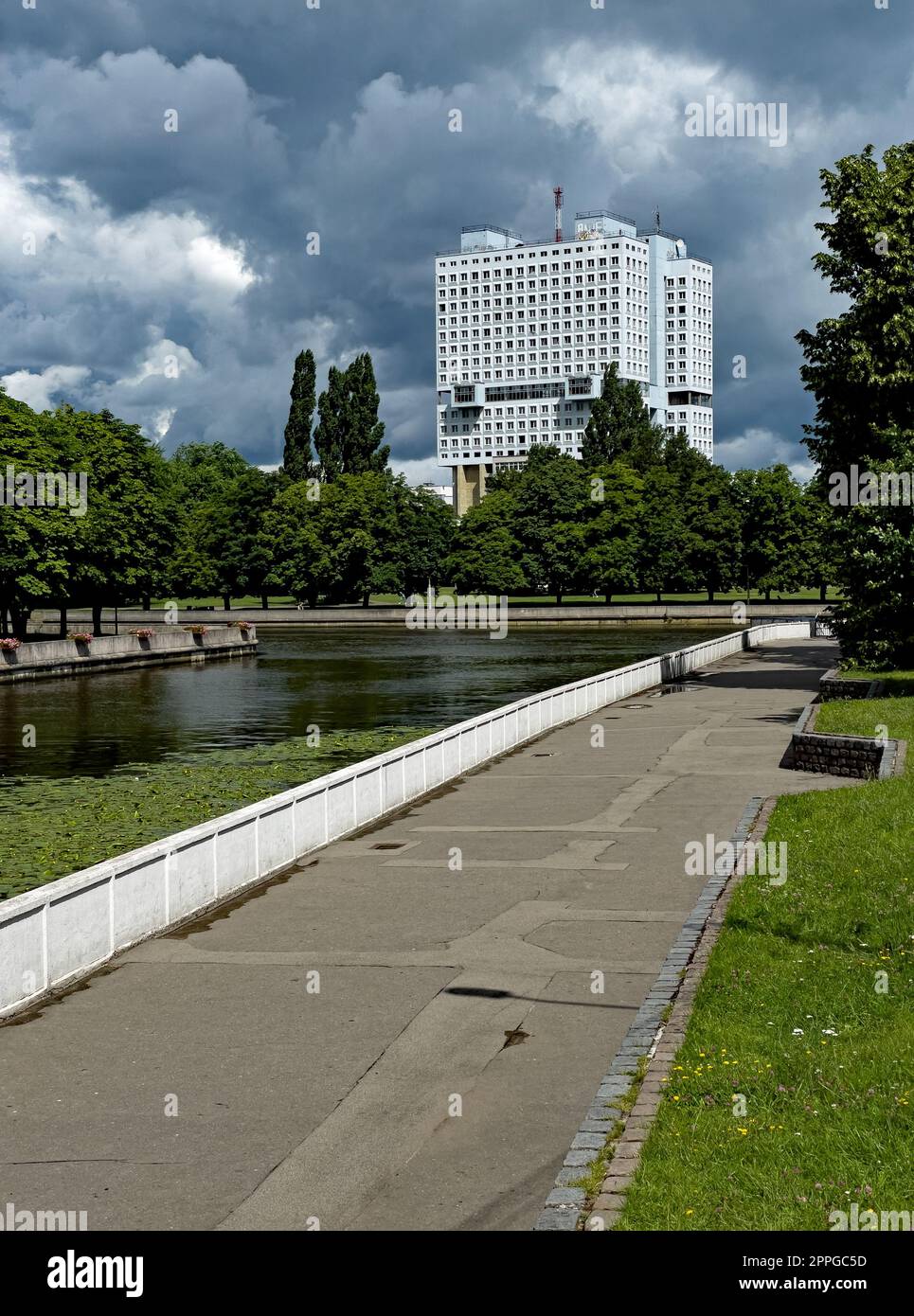 Pregolia river in Kaliningrad town Stock Photo - Alamy