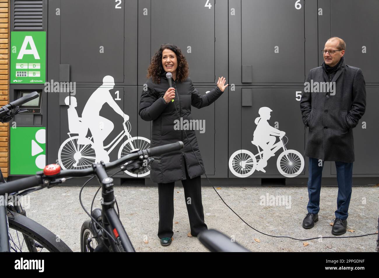 Parkyourbike hi-res stock photography and images - Alamy