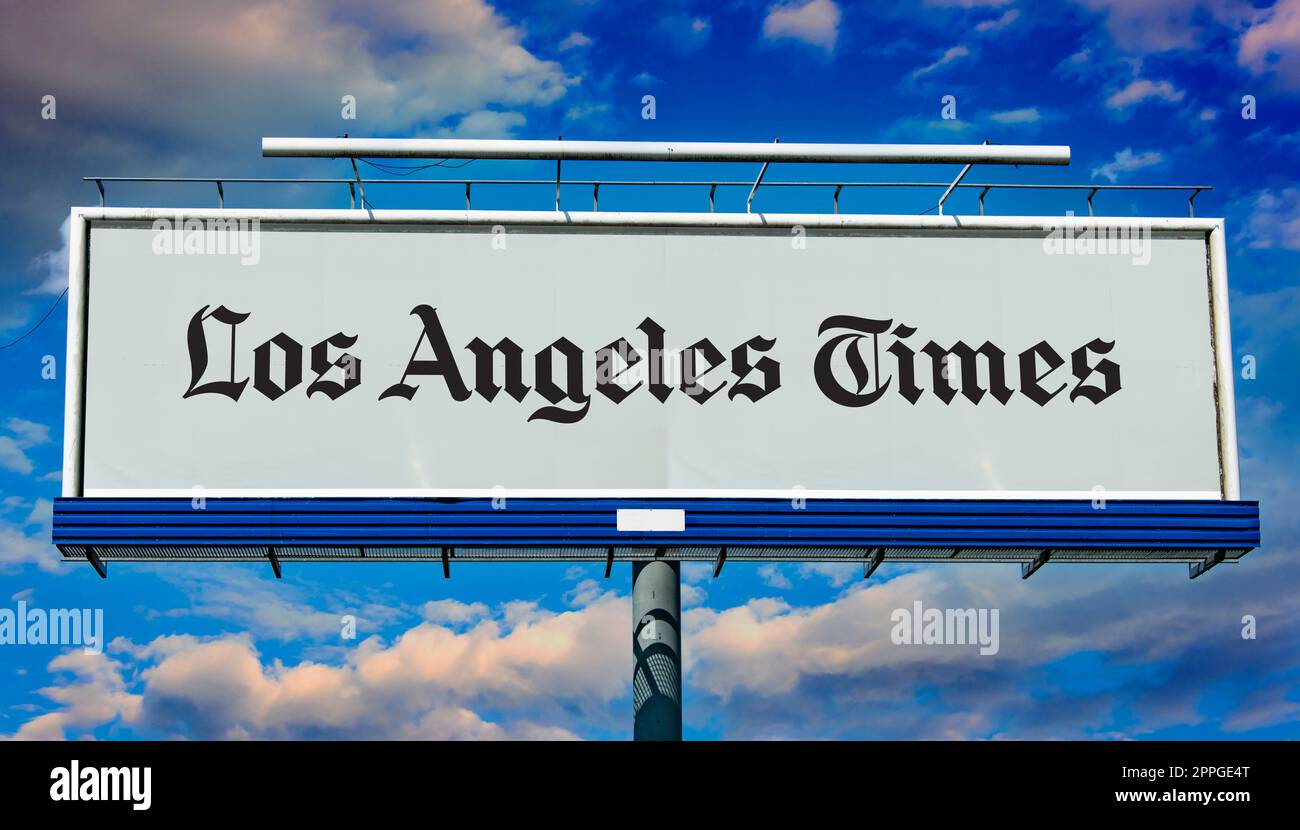 dvertisement billboard displaying logo of The Los Angeles Times Stock ...