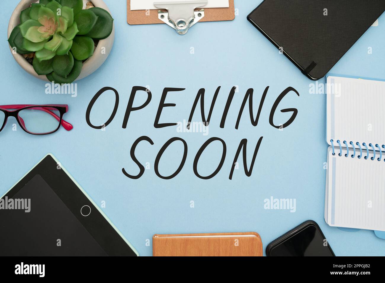 Opening shortly sign hi-res stock photography and images - Alamy
