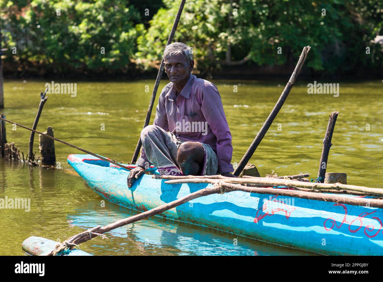 The Hikkaduwa Lake in the north-east of the same touristy town ...