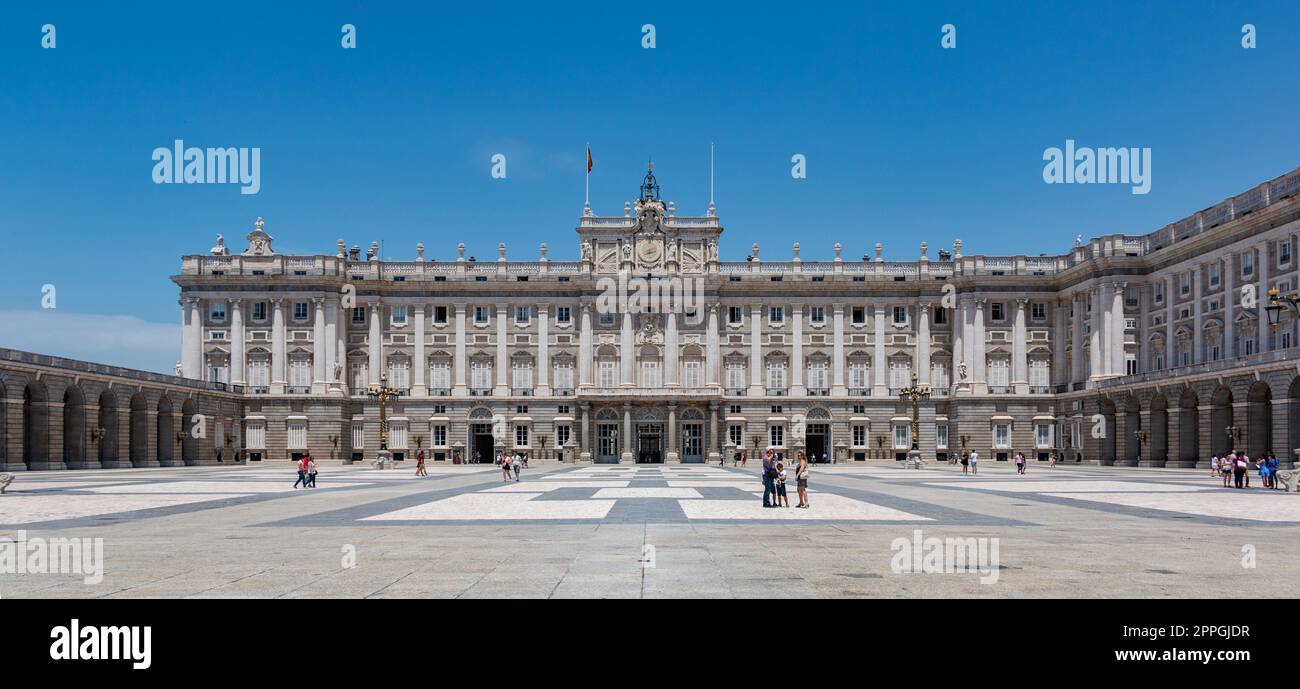 Real madrid espana a hi-res stock photography and images - Alamy