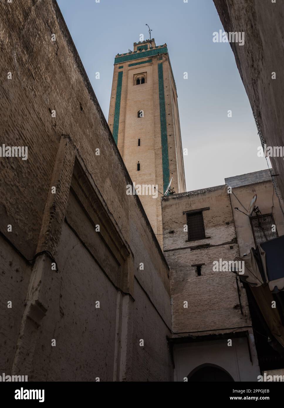 Mosque rcif hi-res stock photography and images - Alamy