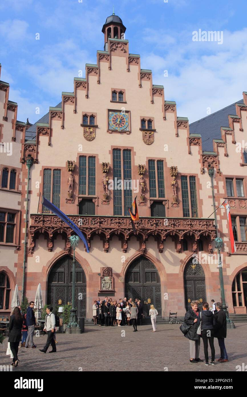 Rathaus ´roemer´ frankfurt am main hi-res stock photography and images ...