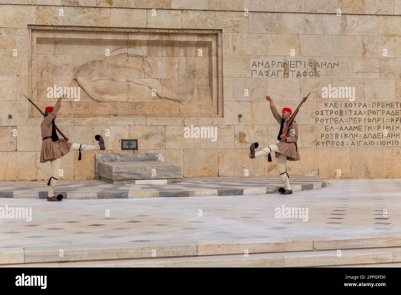 Tomb of the unknown solder hi-res stock photography and images - Alamy