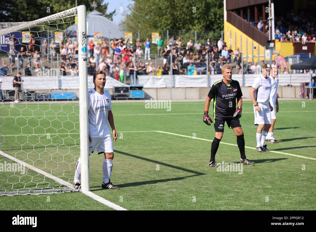 Patrick Bach, Uli Stein, Kicken mit Herz der Charity Kick zu Gunsten ...