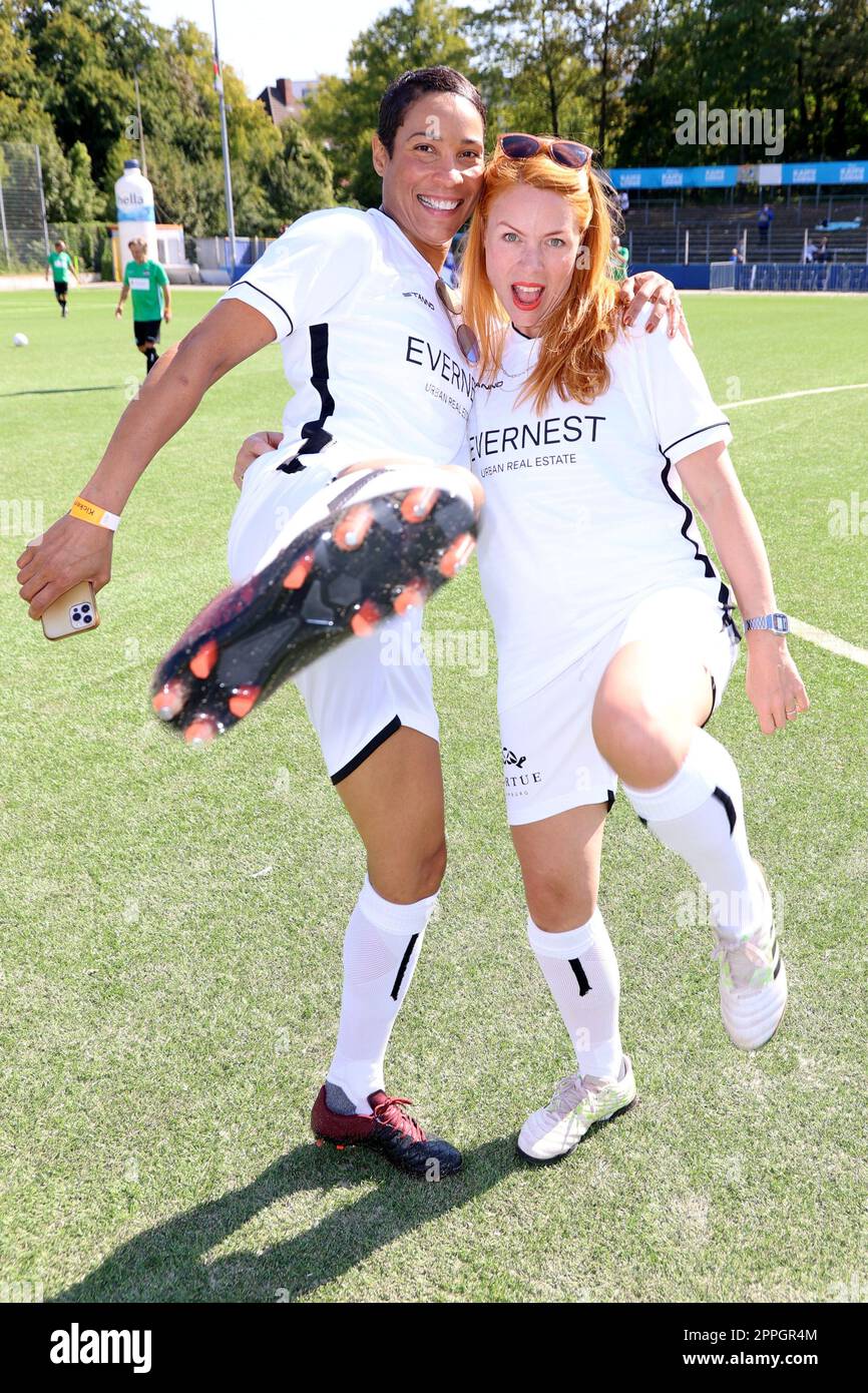 Annabelle Mandeng, Esther Roling, Kicken mit Herz der Charity Kick zu ...