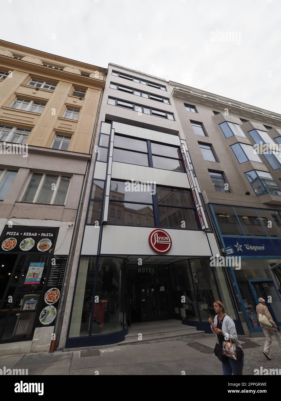 Avión avión hotel hi-res stock photography and images - Alamy