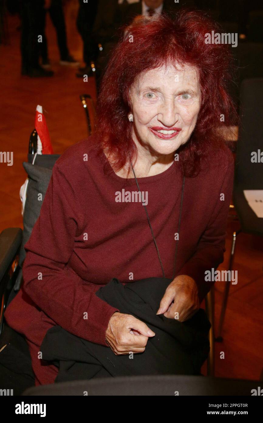 Peggy hi-res stock photography and images - Alamy