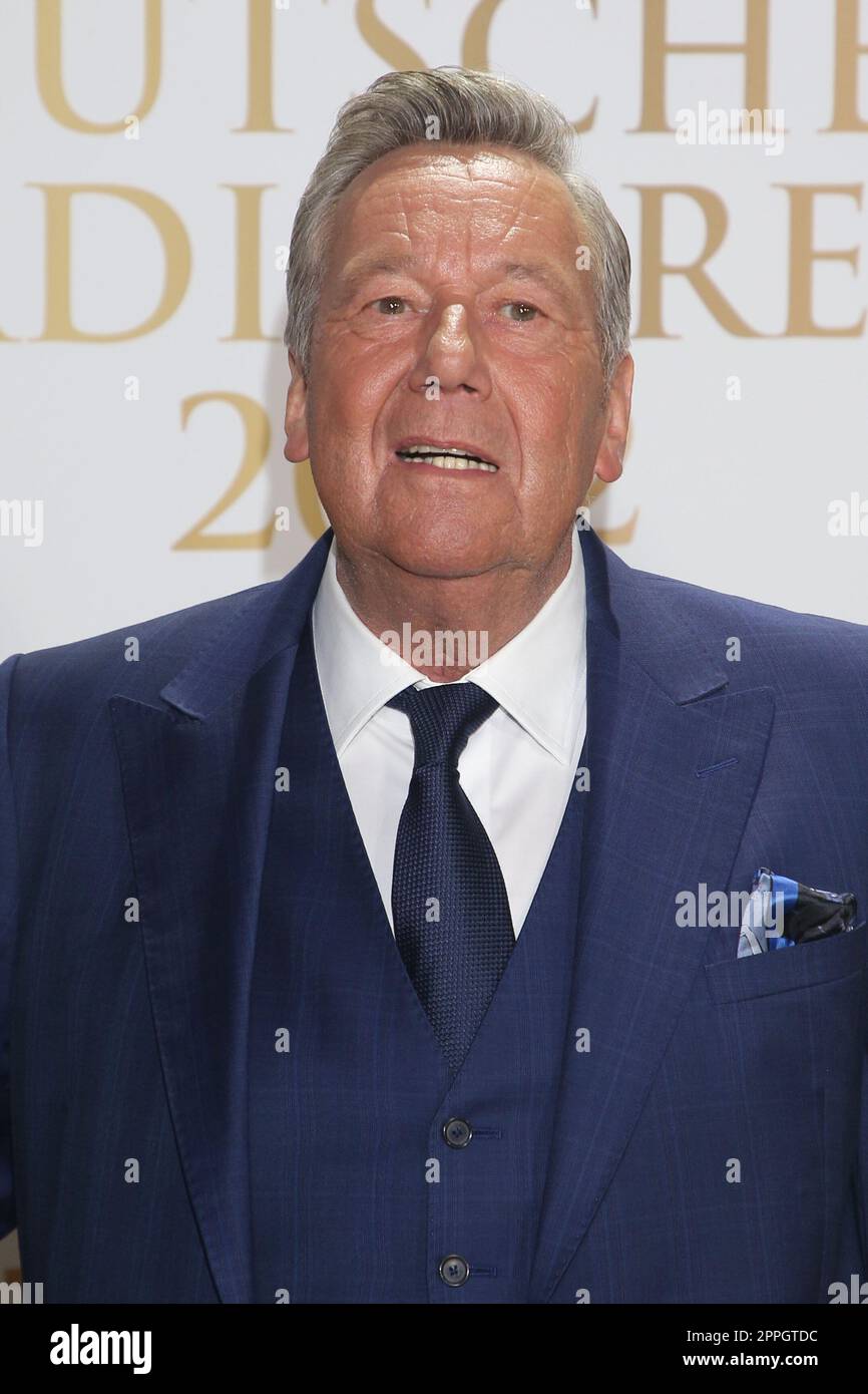 Roland hi-res stock photography and images - Alamy