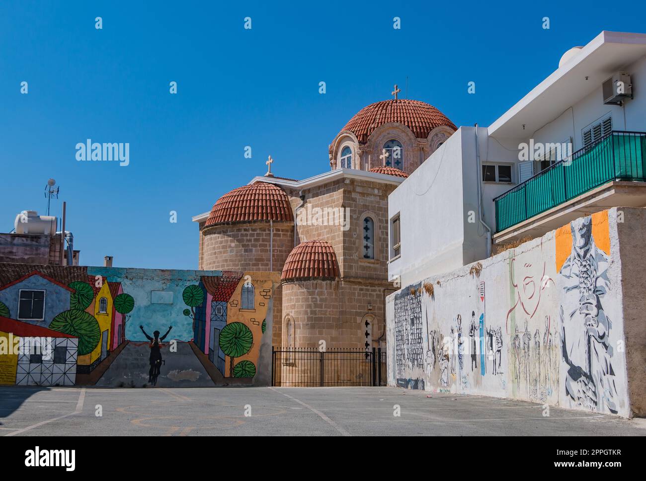 Street art paphos hi-res stock photography and images - Alamy