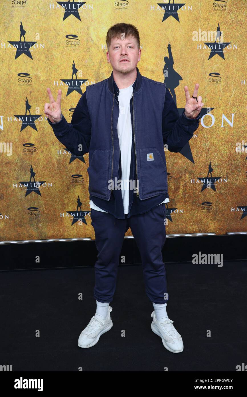 Nico Suave,Premiere of the musical Hamilton at the Operettenhaus ...