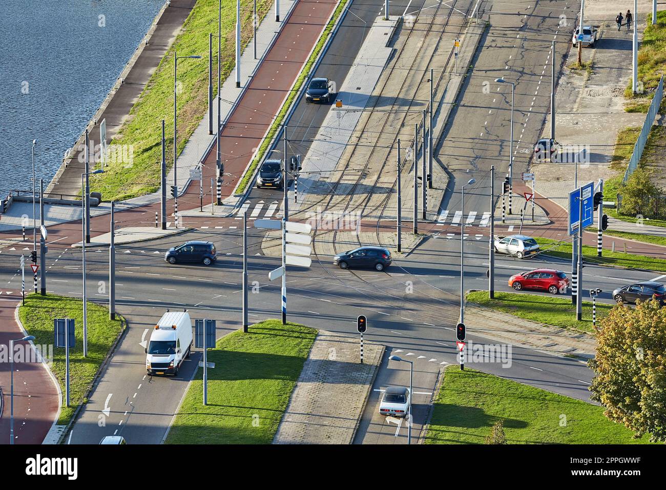 Road traffic low angle hi-res stock photography and images - Alamy