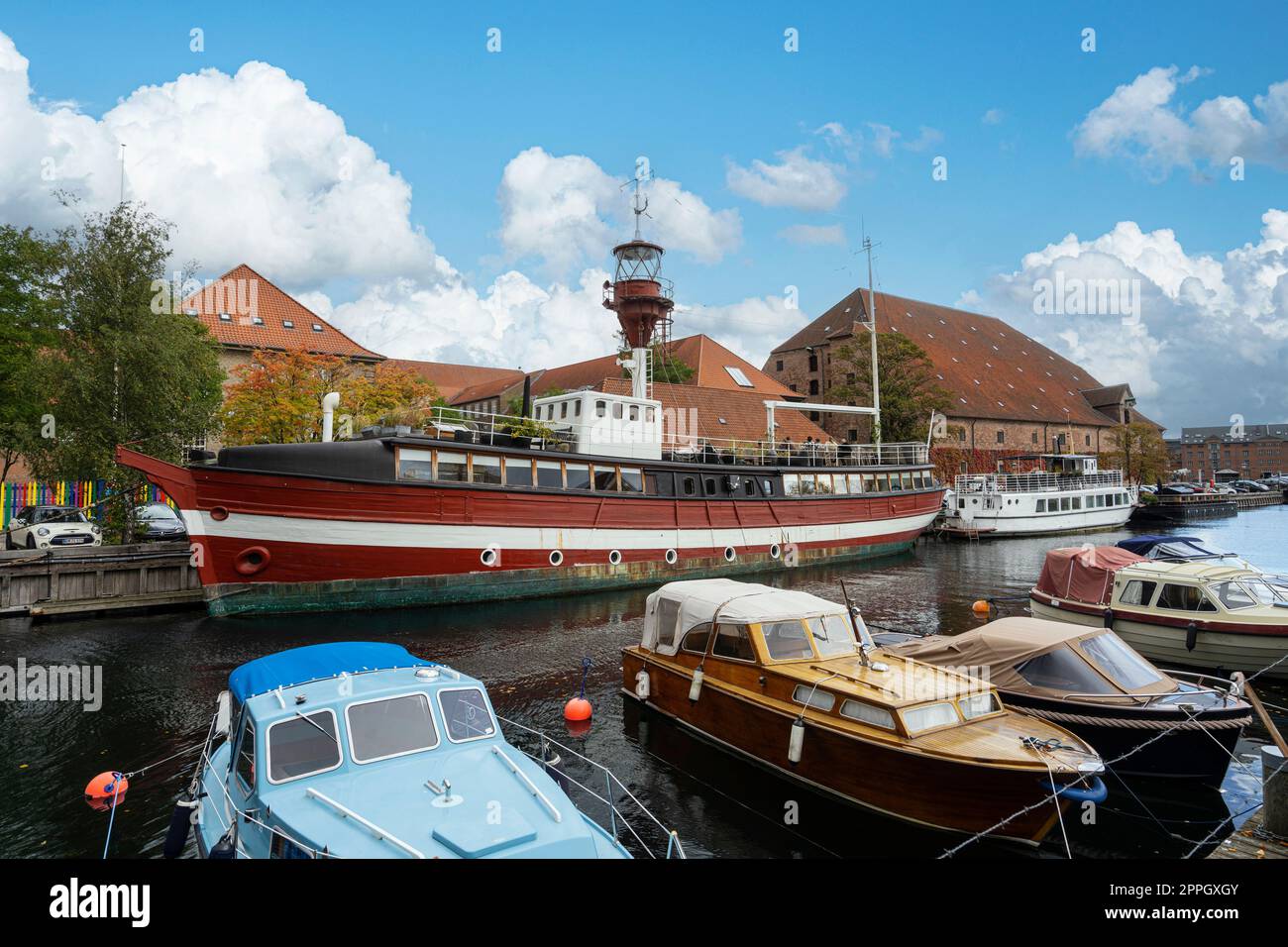 Old wooden boat on the Fredericsholms Kanal in Copenhagen, Denmark ...