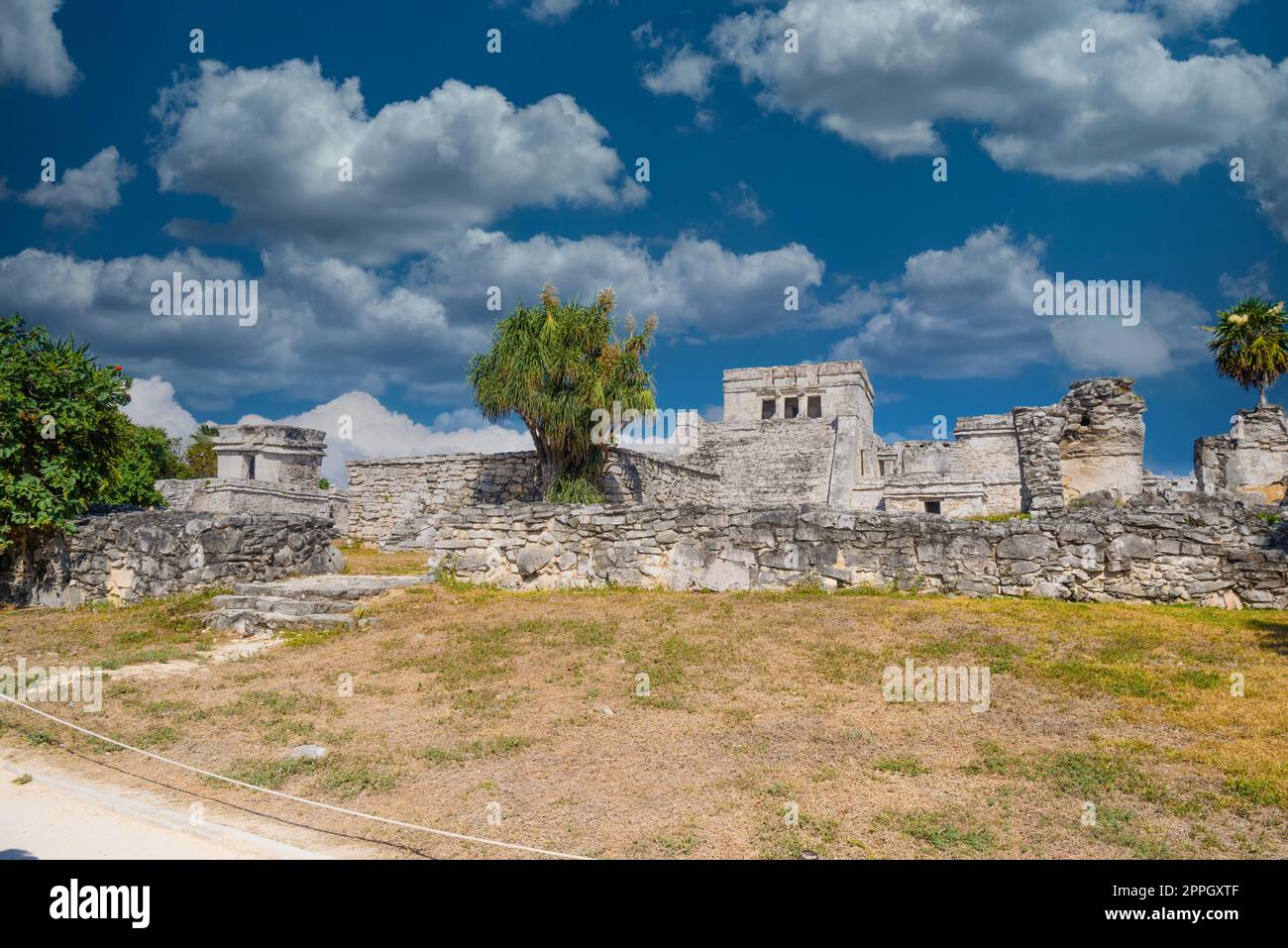 The castle, Mayan Ruins in Tulum, Riviera Maya, Yucatan, Caribbean Sea ...