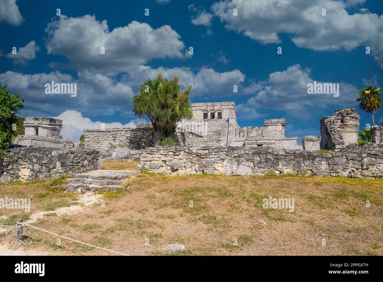 The castle, Mayan Ruins in Tulum, Riviera Maya, Yucatan, Caribbean Sea ...