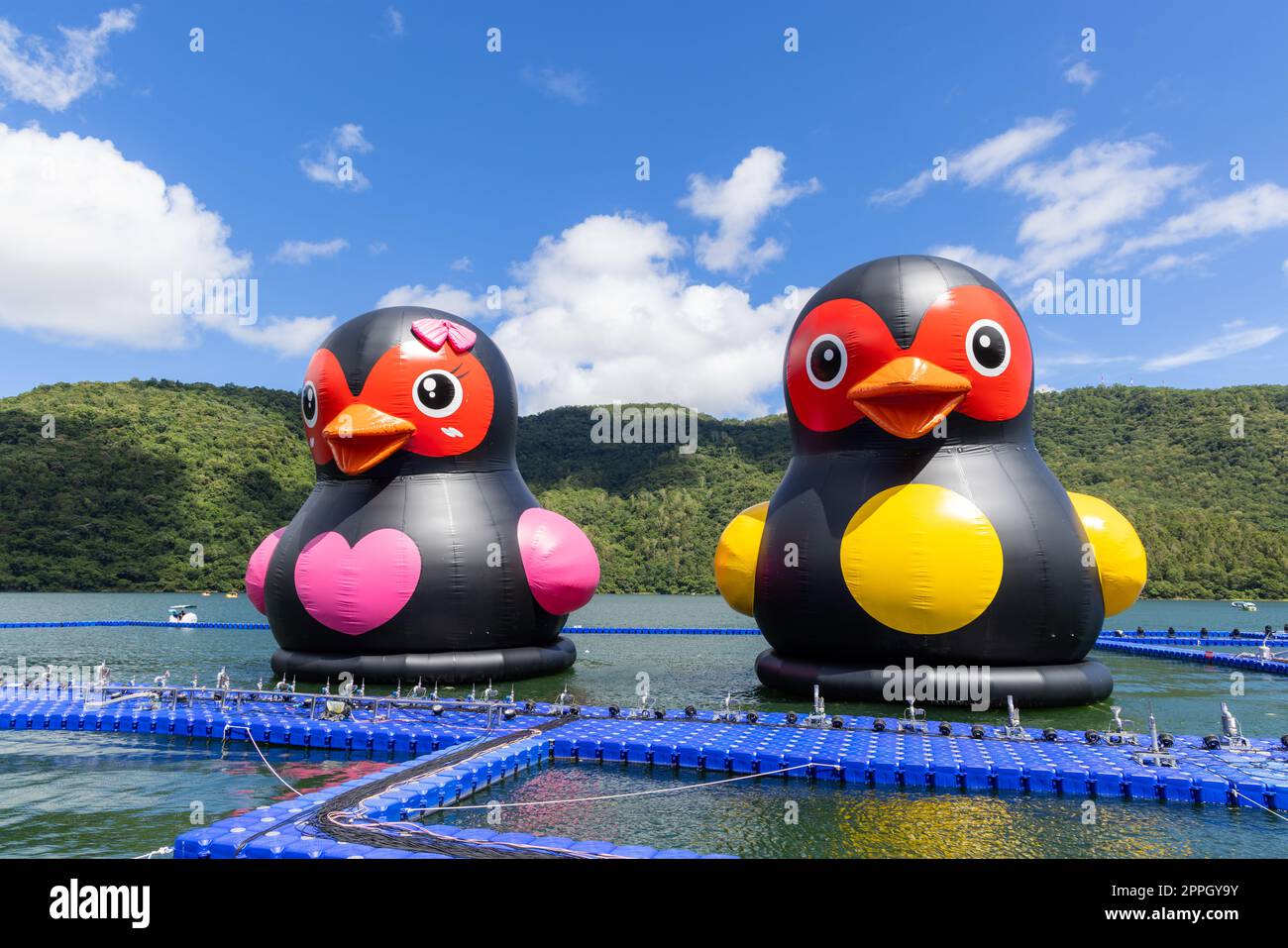 Hualien, Taiwan, 15 August 2022: Giant rubber duck in Liyu Lake in ...